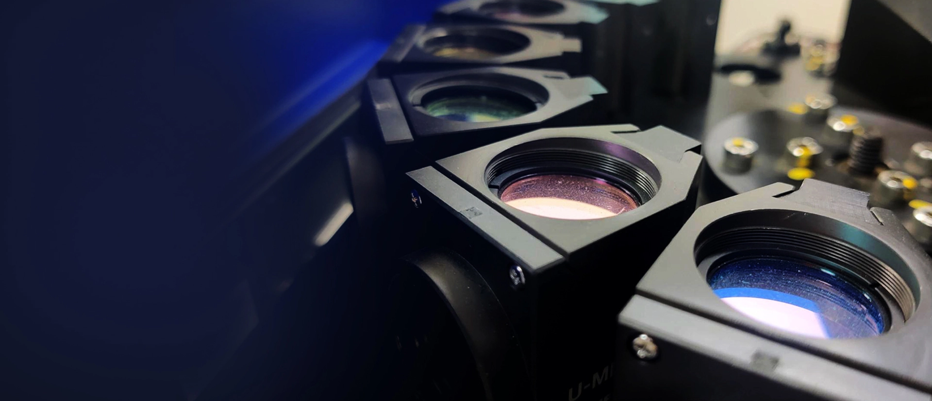 Digital Pathology | OS-FLi Fluorescence and Brightfield Scanner